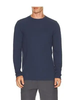 Travis Mathew Cloud Waffle Crew Long Sleeve Tee In . Also - Blue