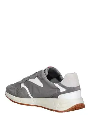 Guess Aria Logo-print Low-top Sneakers - Grey
