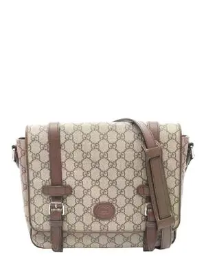 Gucci Gg Supreme Messenger Bag - Neutrals