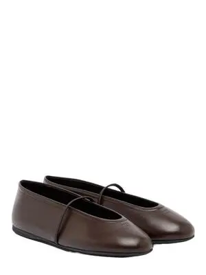 Miu Miu Leather Ballet Flats - Brown