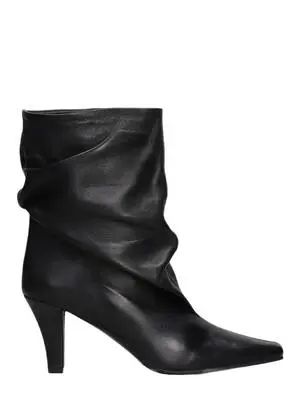 THE SELLER Slouchy Pointed-toe Leather Ankle Boots - Black
