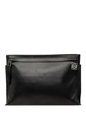 Loewe Anagram Leather Clutch Bag - Black