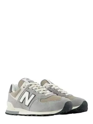 NEW BALANCE 574 Shoes Grey