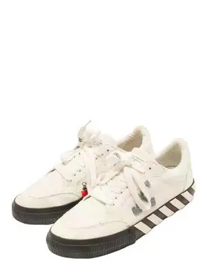 Off-White Vulcanized Arrow-patch Sneakers - White