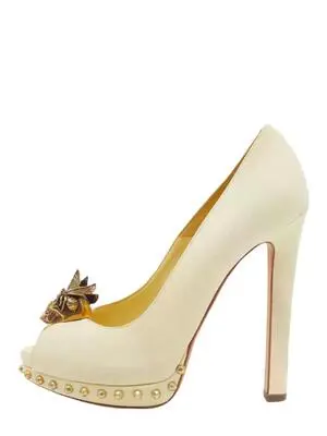 Alexander McQueen Skull Embellished Platform Pumps - Neutrals