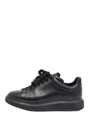 Alexander McQueen Oversized Lace-up Sneakers Black