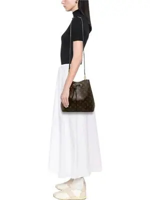 LOUIS VUITTON Monogram Neonoe Mm Bucket Bag - Brown