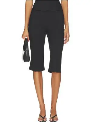 MORE TO COME Lianna Capri - Black