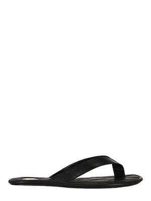 Saint Laurent Carlyle Quilted Leather Flip Flops - Nero