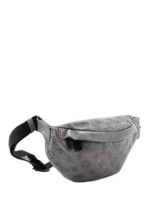 LOUIS VUITTON Discovery Bumbag Monogram Shadow Leather Pm Belt Bag - Grey