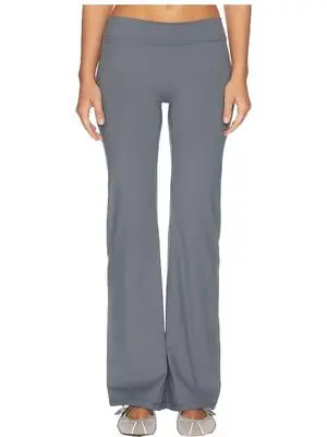 WELLBEING + BEINGWELL Flowwell Niko Pant In . Also - Grey