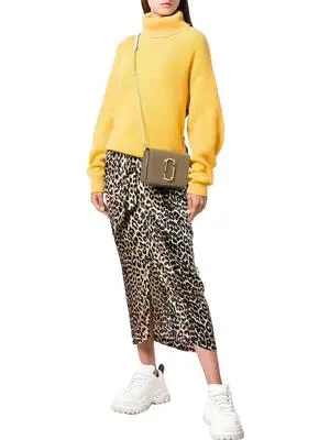MARC JACOBS Marc Jacobs Logo Hip Shot Bag