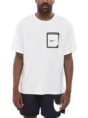 Nike Logo-print Pocket T-shirt - White