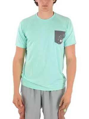 Nike Logo-print Pocket T-shirt - Green