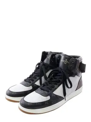 LOUIS VUITTON High Top Monogram Canvas Sneakers - White