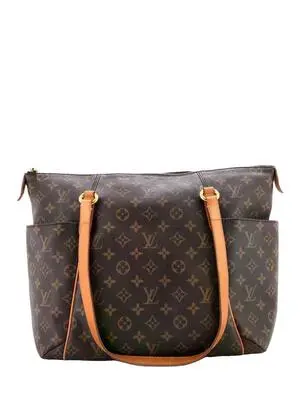 LOUIS VUITTON Louis Vuitton Monogram Canvas Shoulder Bag Brown