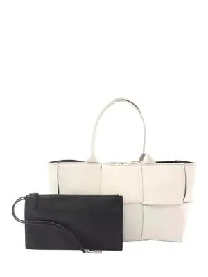 Bottega Veneta 2010s Maxi Arco Intrecciato Tote Bag - White