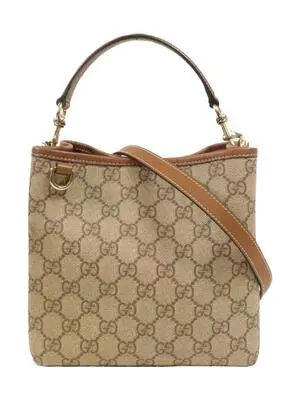 Gucci Gg Supreme Bucket Bag - Neutrals
