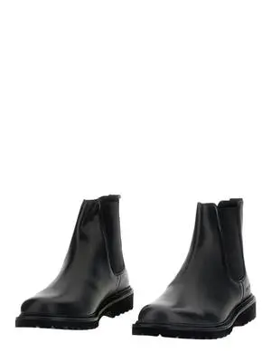 COMMON PROJECTS Chelsea Boots - Black