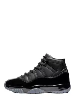 JORDAN Air 11 Sneakers - Black