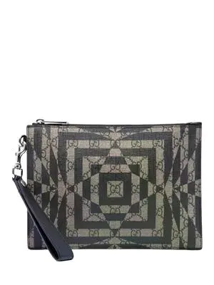 Gucci 2000-2015 Gg Supreme Caleido Clutch Bag - Neutrals