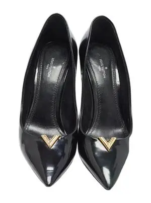 LOUIS VUITTON Heart Breaker Pumps - Black