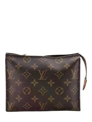 LOUIS VUITTON Toiletry Monogram Canvas 19 Pouch - Brown