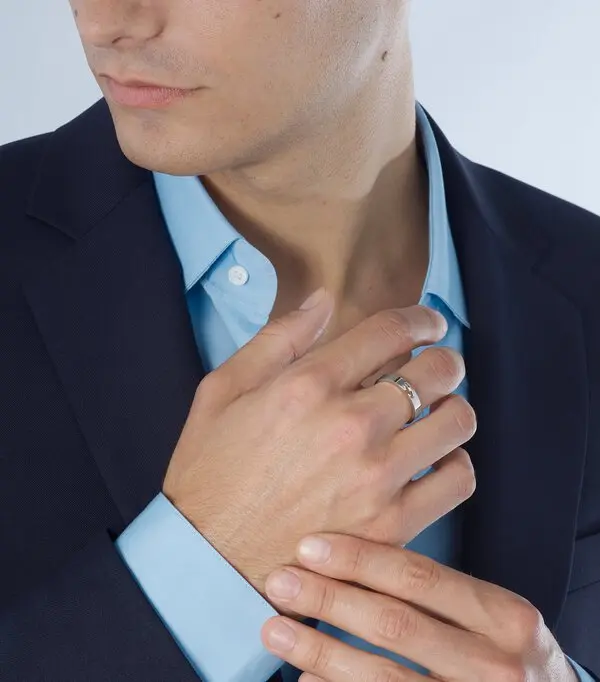 CHAUMET White Gold Liens Évidence Band Ring - Silver