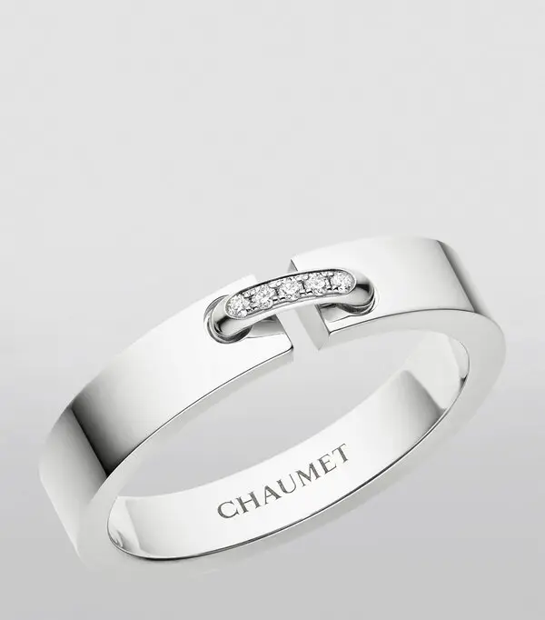 CHAUMET 18 Karat White Gold And Diamond Liens Évidence Wedding Band