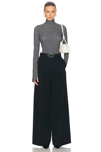Norma Kamali Slim Fit Longsleeve Turtleneck Top