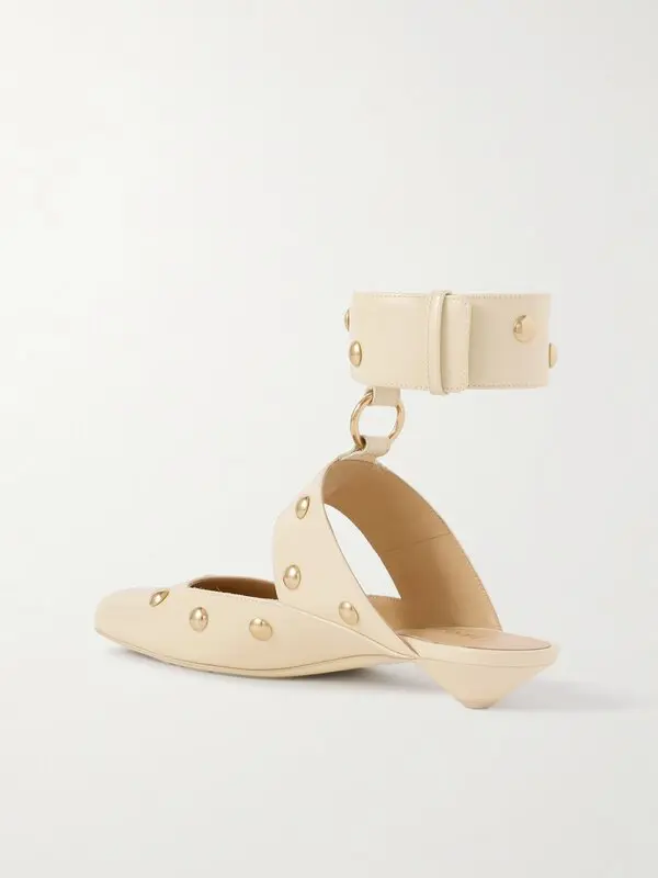 Chloé Jade Studded Leather Mules - Neutrals