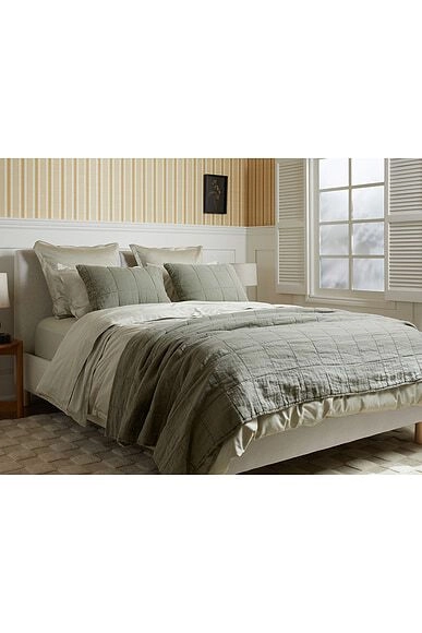 PARACHUTE Linen Box Quilt - Moss