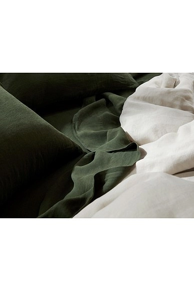 PARACHUTE Linen Pillowcase Set