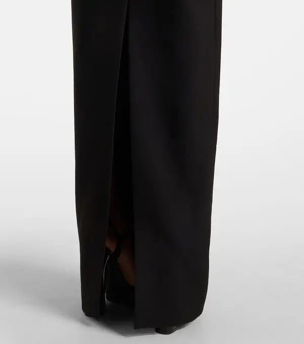 Roland Mouret Floral Applique Crepe Gown - Black
