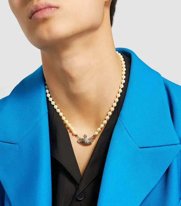 VIVIENNE WESTWOOD Pearl Bas Relief Necklace