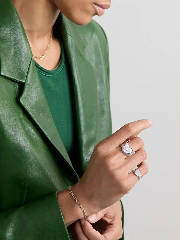 Yvonne Léon Mini Chevalier 9-karat White Diamond Ring