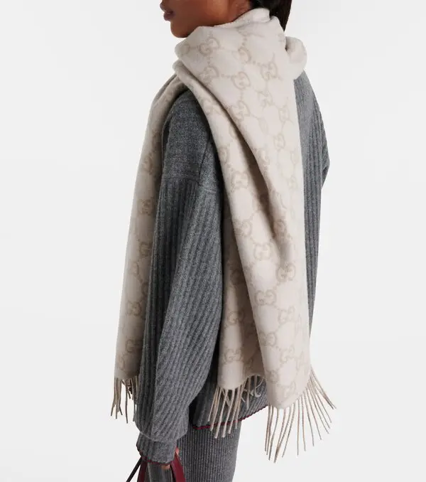 Gucci Gg Fringed Cashmere Scarf