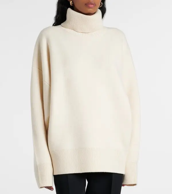 TOTEME Wool And Cashmere-blend Turtleneck Sweater