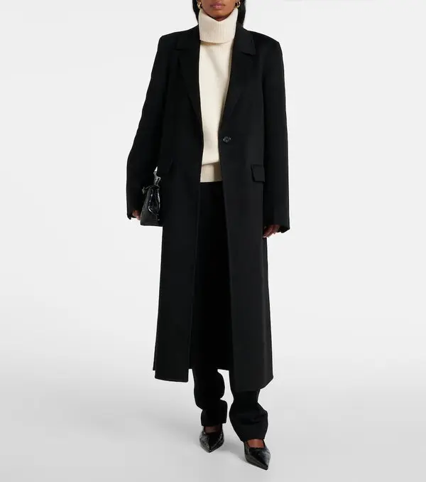 TOTEME Wool And Cashmere-blend Turtleneck Sweater