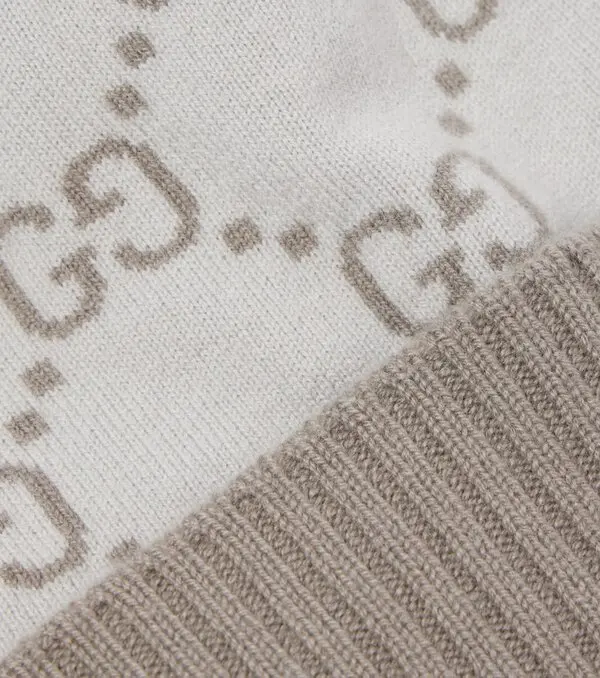 Gucci Gg Cashmere Jacquard Beanie - Grey