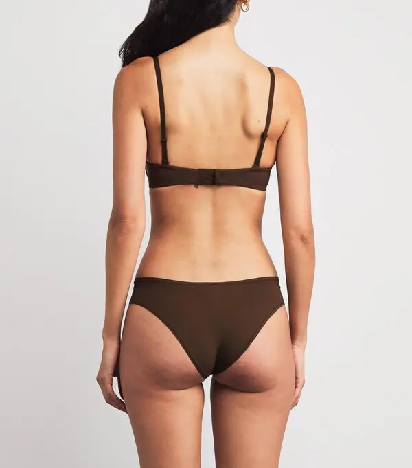SKIMS Ultimate Push-up Plunge Bra - Brown