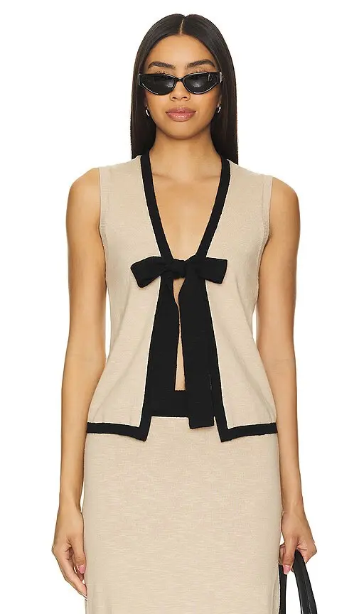 LOVERS AND FRIENDS Sleeveless Knit Top With Front Tie Detail