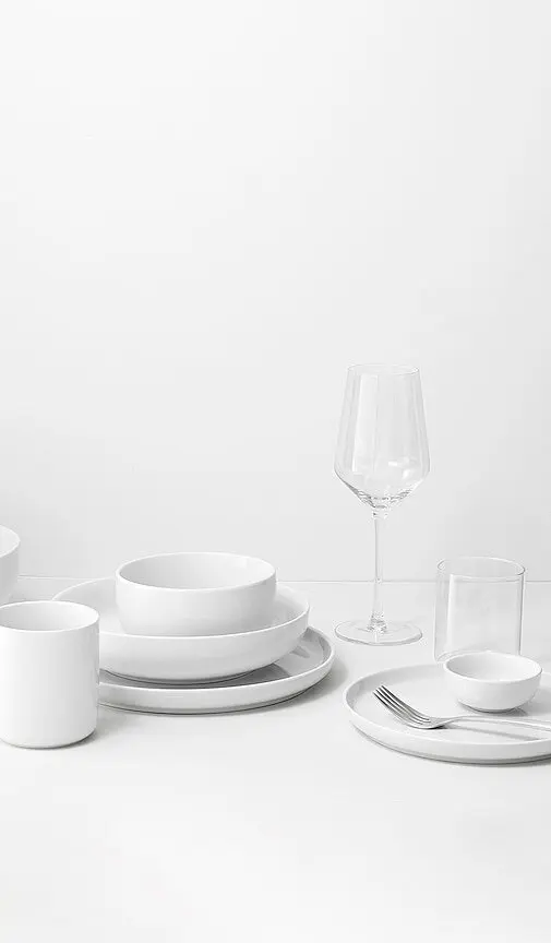 PUBLIC GOODS Ceramic Dinner Plate Set Of 4