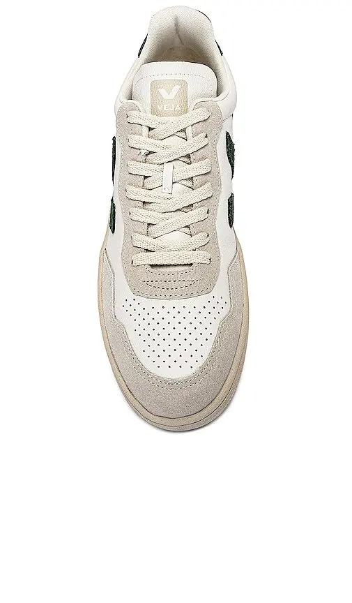 VEJA V-90 Sneaker - White