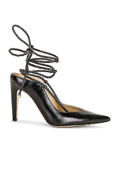 Bottega Veneta Lambskin Lace-up Pumps - Black