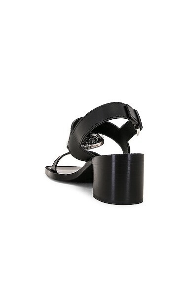 Alaïa Heart Embellished Block Heel Sandals - Noir