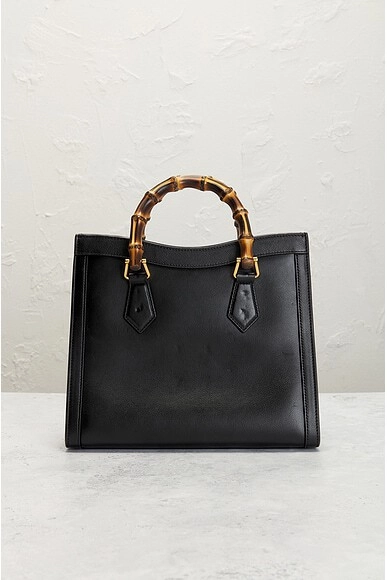 Gucci Diana Handbag With Bamboo Top Handle