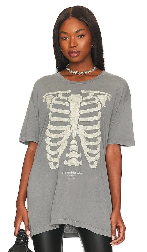 THE LAUNDRY ROOM Spooky Graphic Oversized Tee