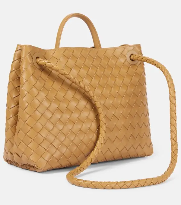 Bottega Veneta Andiamo Intrecciato Medium Leather Tote Bag - Beige