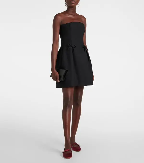 Manolo Blahnik Marijanaflat Embellished Mary Jane Flats